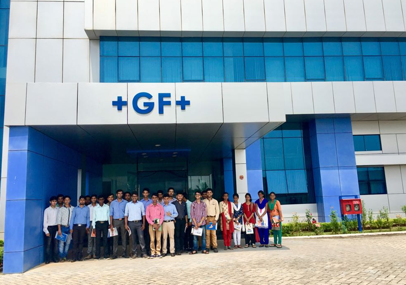 Industrial Visits by FAMT students – FAMT